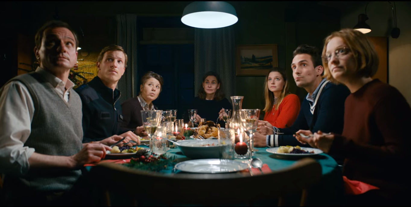 Holiday Secrets (Netflix) Season 1, Episode 3 recap: "Eva's Secret"