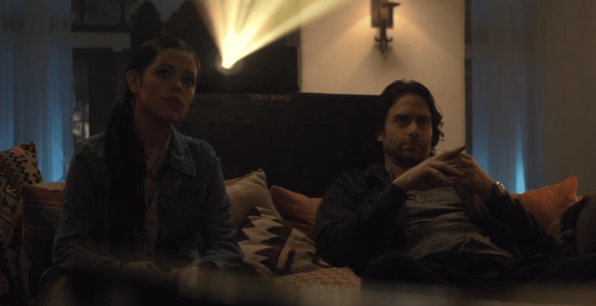 You Season 2 Episode 4 Recap: 'The Good, the Bad, & the Hendy'