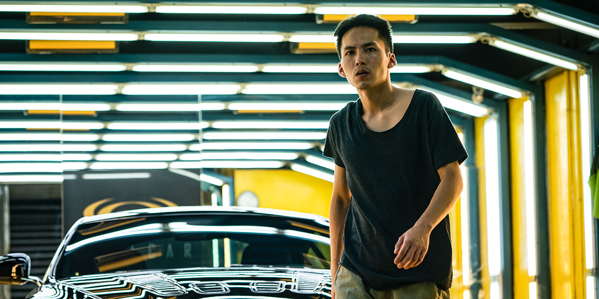 A Sun (Netflix) review - a complex story of fathers and sons | RSC