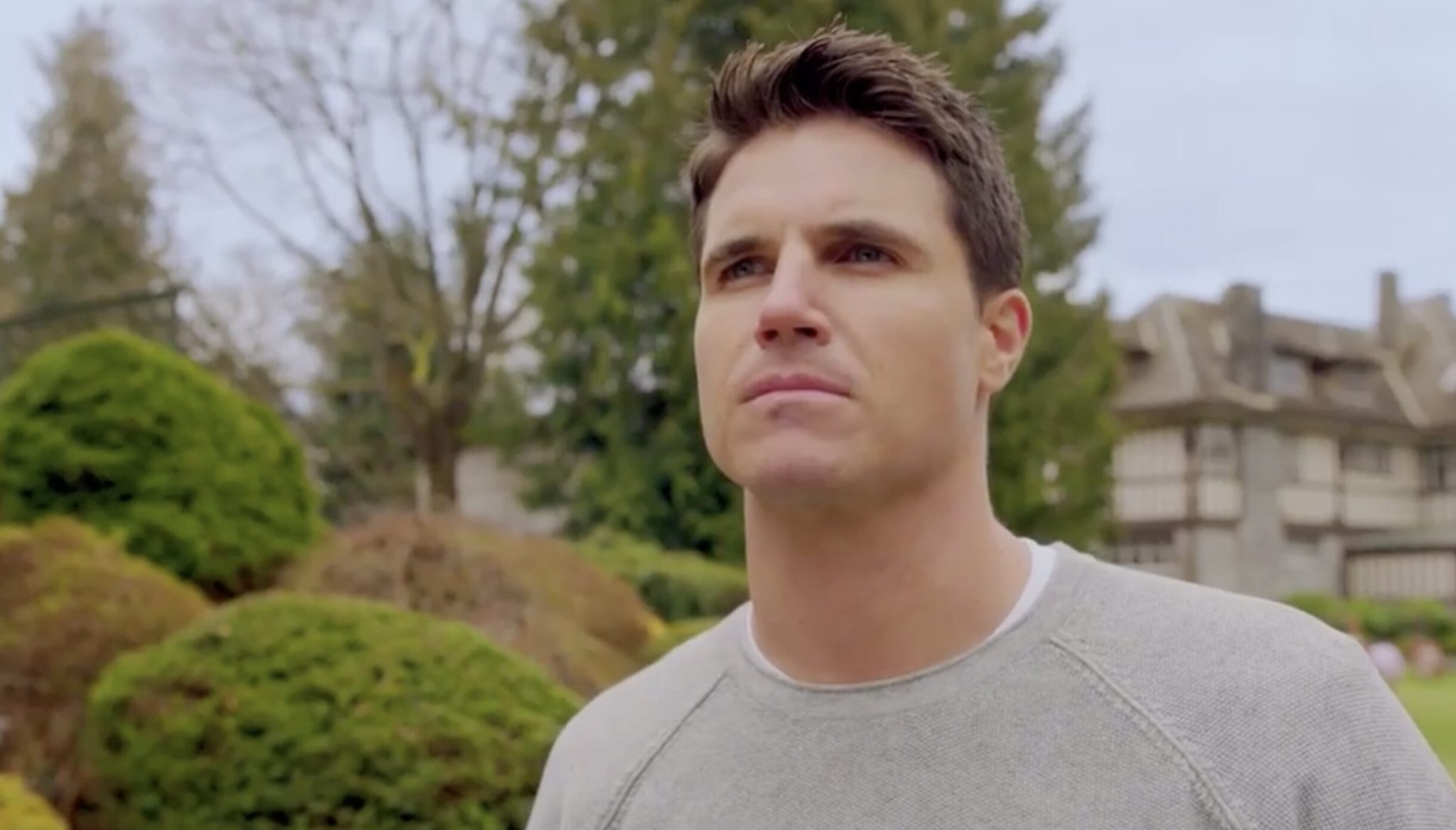 Upload season 1, episode 2 recap - What happened in "Five Stars"?