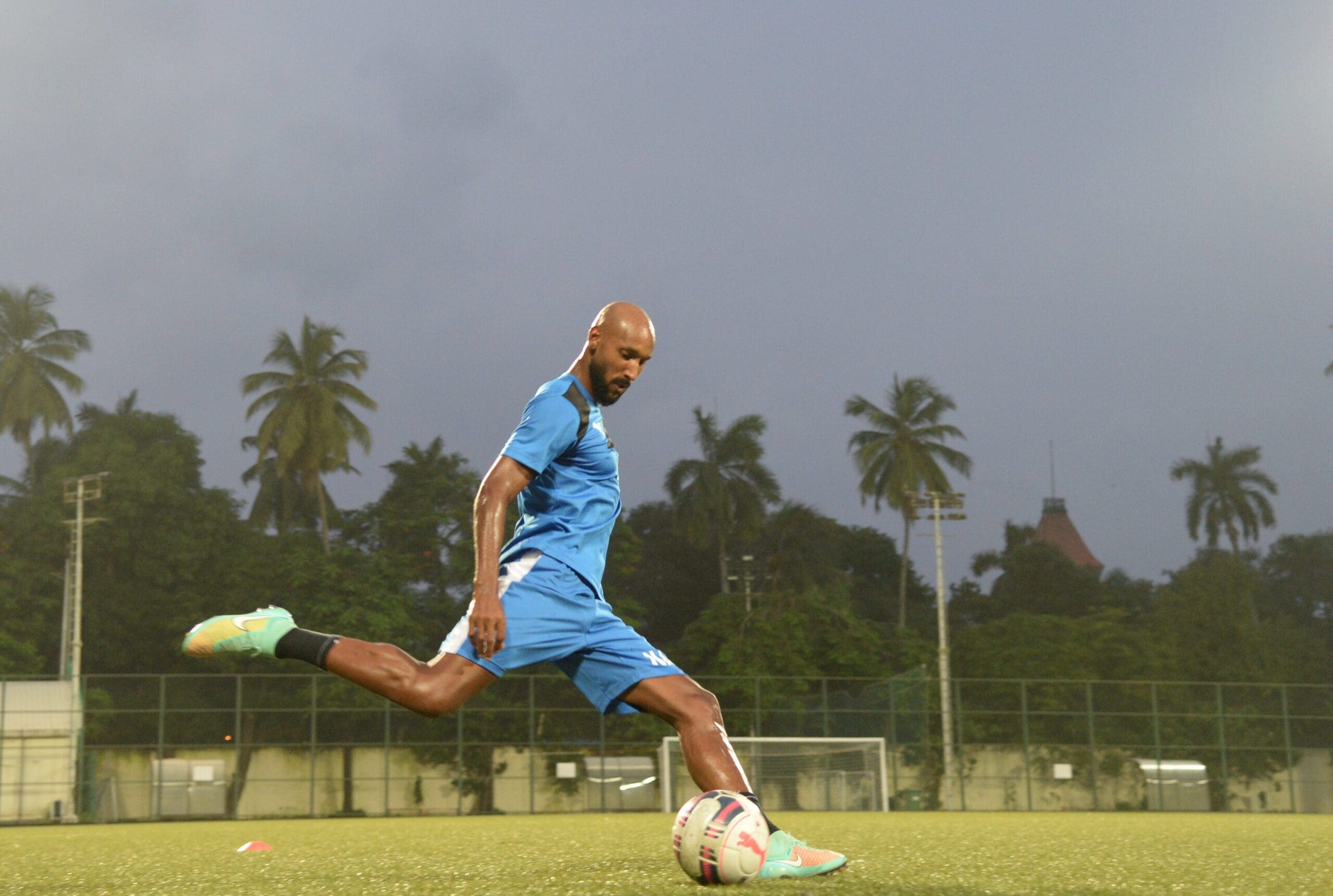 Anelka: Misunderstood review - the life of a controversial talented ...