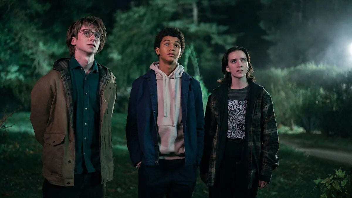 Harlan Coben's Shelter Season 1 Episode 1 Recap - why is Mickey arrested?