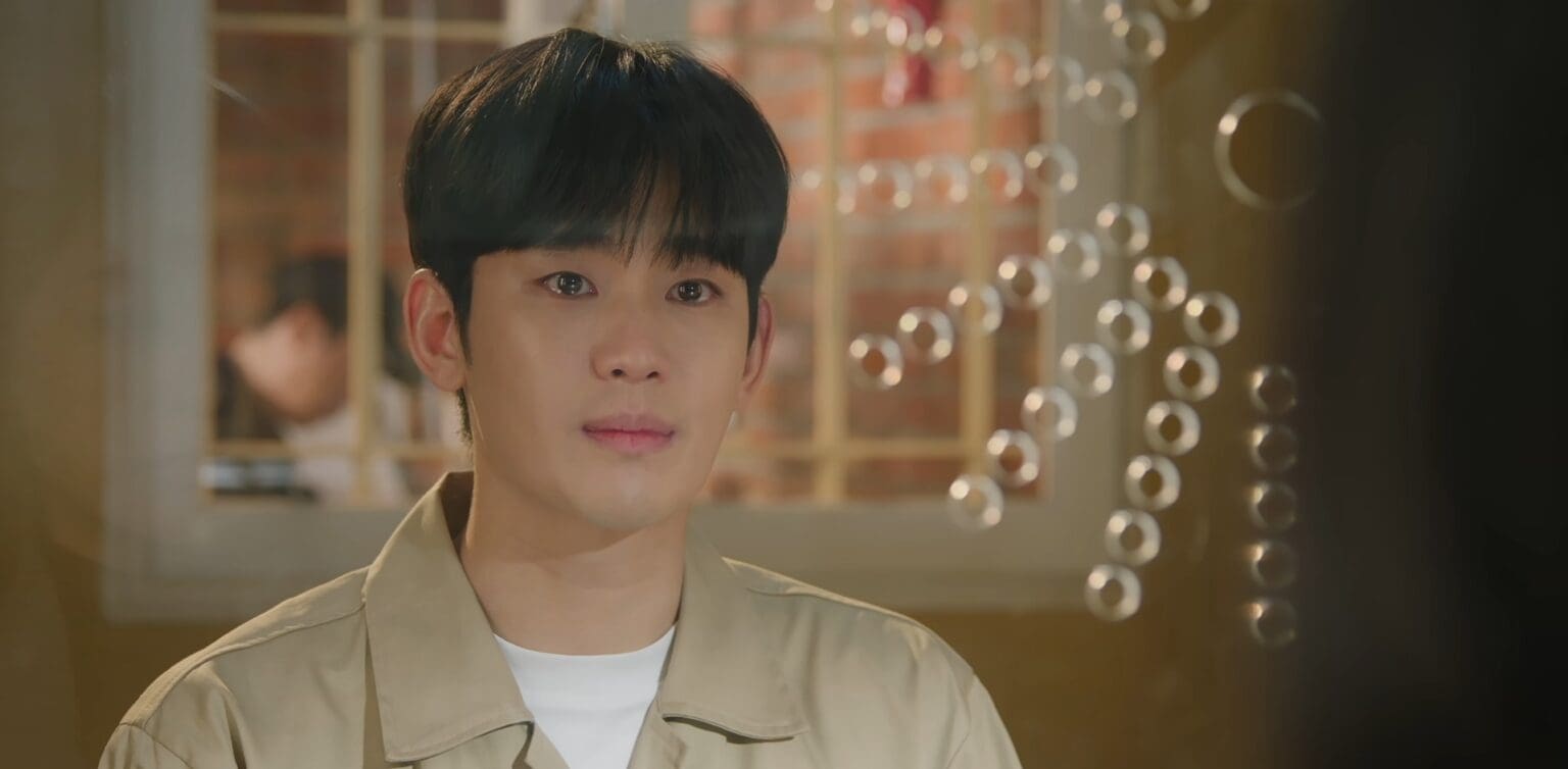 Queen of Tears Episode 15 Recap - Is Hyun-woo dead?!