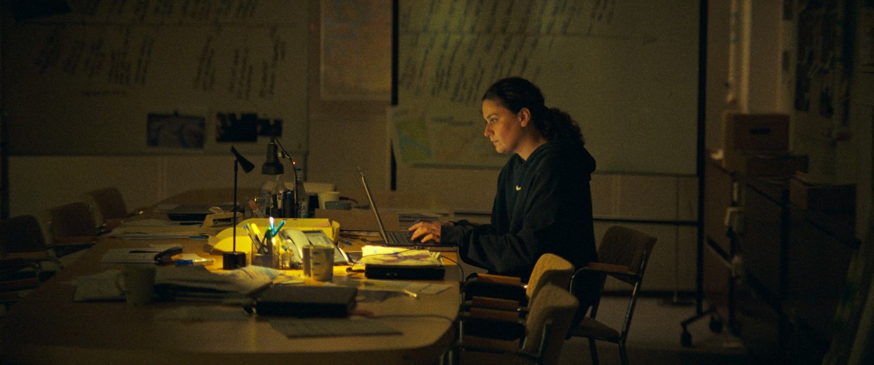 The True Story Behind Netflix’s ‘The Helicopter Heist’