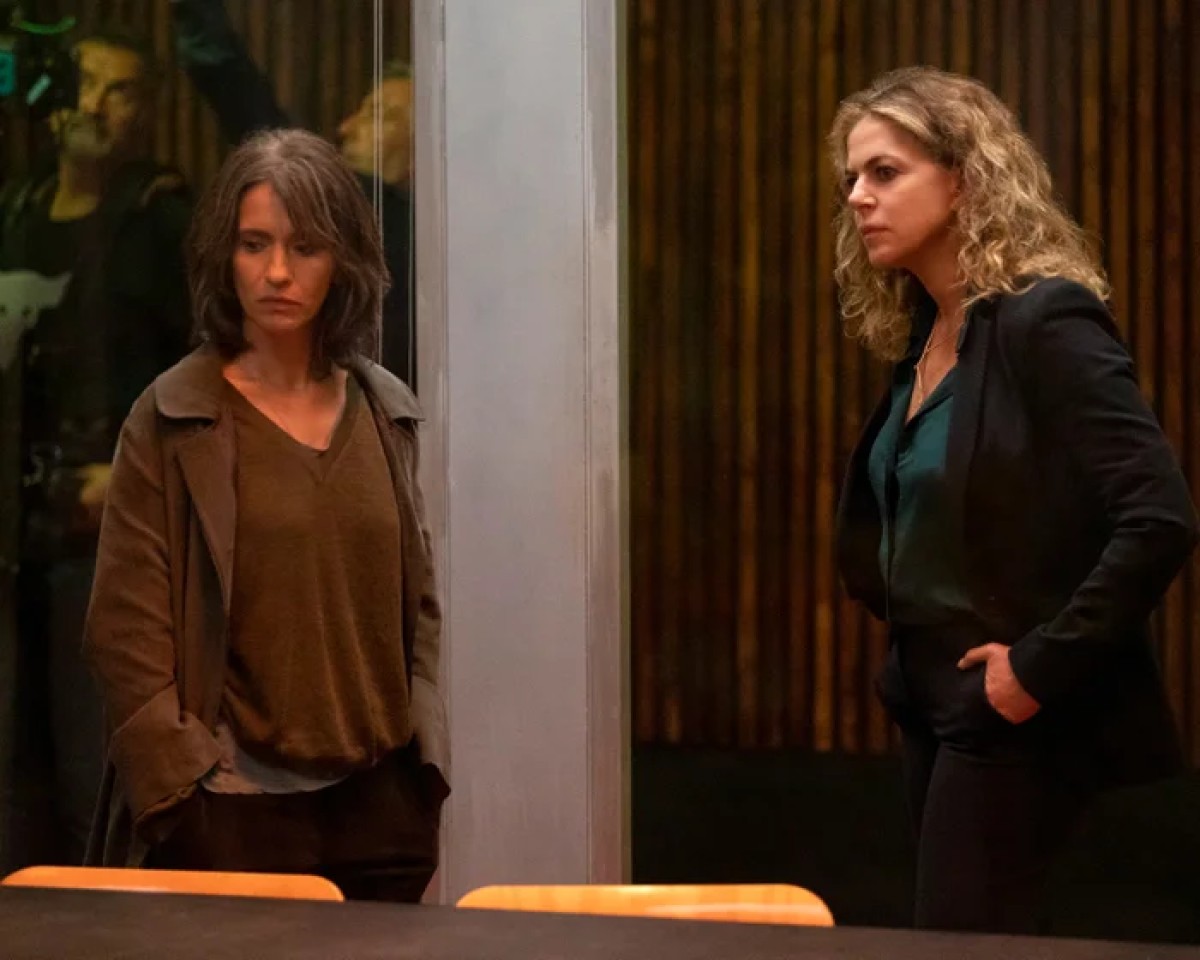 'Sara -- Woman in the Shadows' Ending Explained & Finale Recap