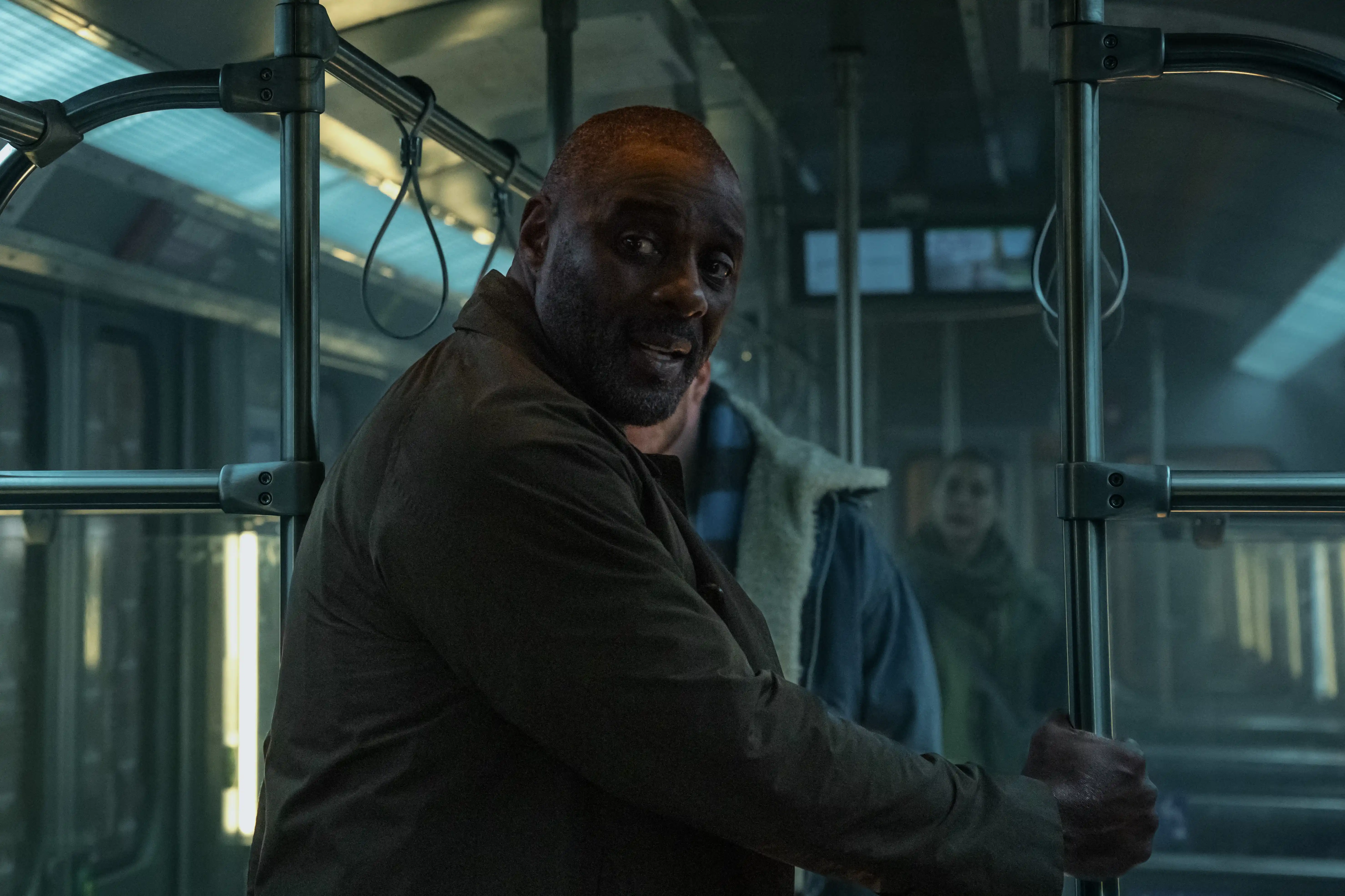 'Hijack' Season 2, Episode 3 Recap - "Baggage"